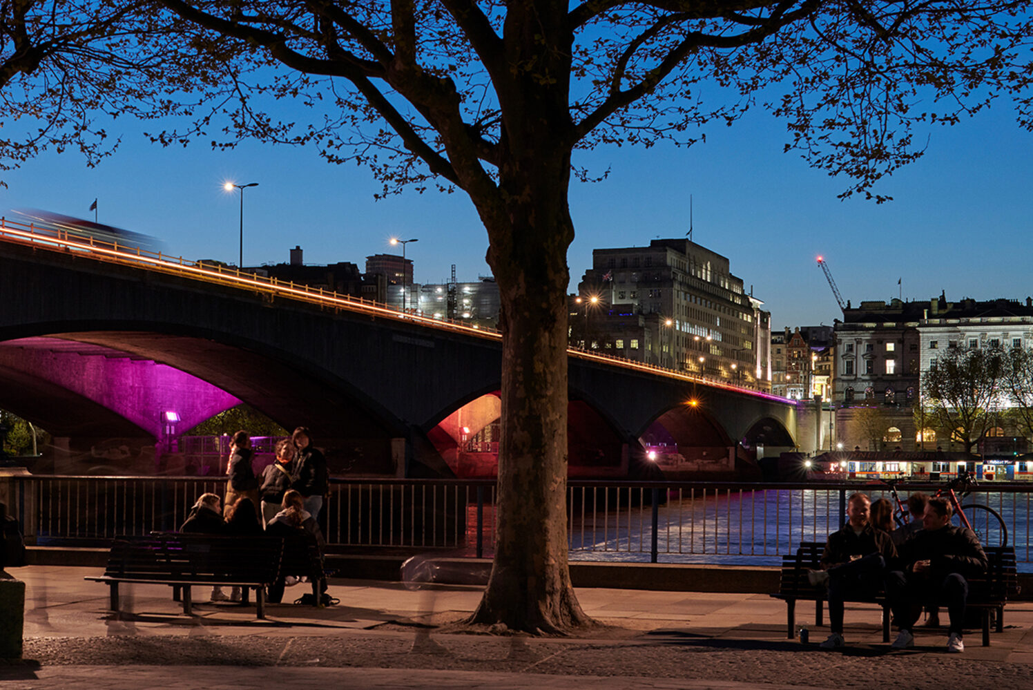 Waterloo Bridge | Illuminated River