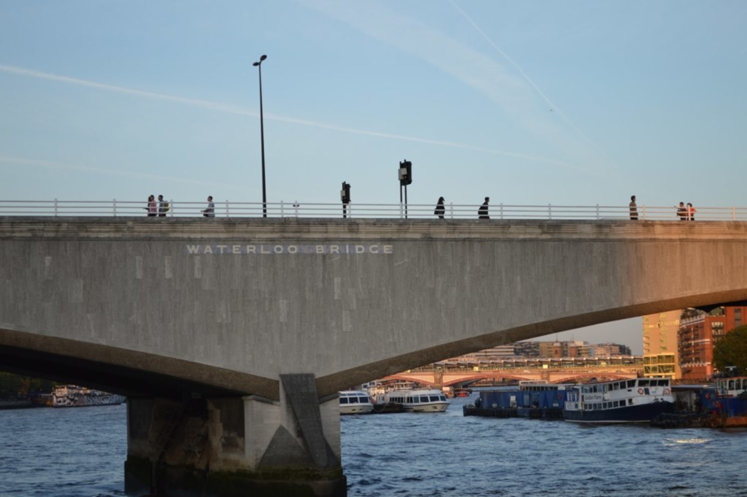 Waterloo Bridge | Illuminated River